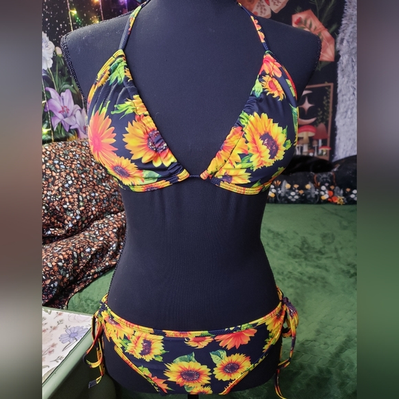 SHEIN | Swim | Sunflower Bikini Set Tie Closure | Poshmark